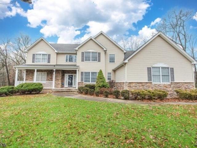 S Beverwyck Rd, Parsippany Troy Hills Township, Home For Sale