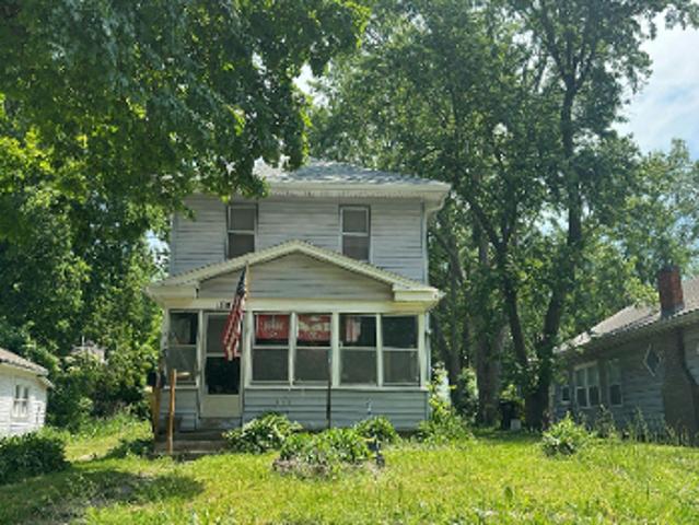 S Brookside Ave
