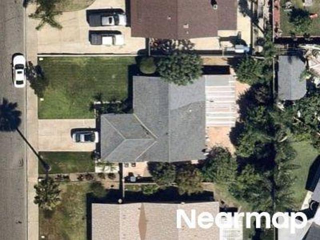 S Cypress Ave
