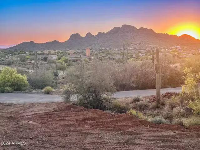 S Cariott Ct, Apache Junction, AZ 85118