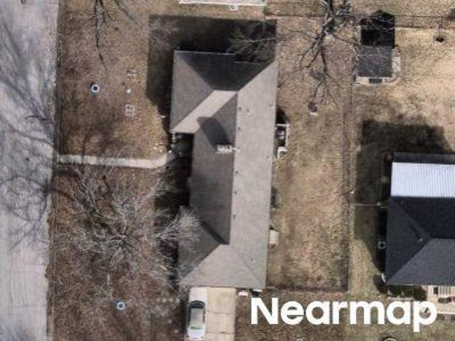 S Carriage Ln