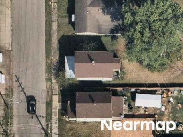 S Cedar Ave