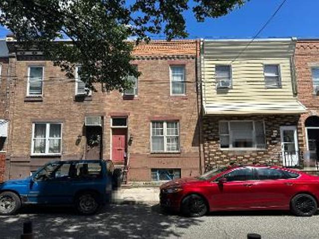 S Chadwick St