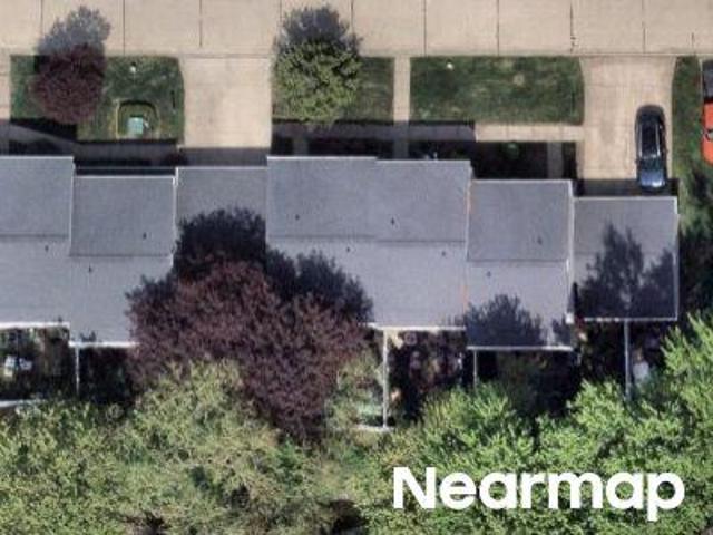 S Chestnut Commons Dr
