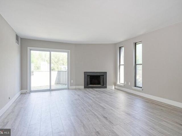 S Church Rd Unit,maple Shade, Condo For Sale