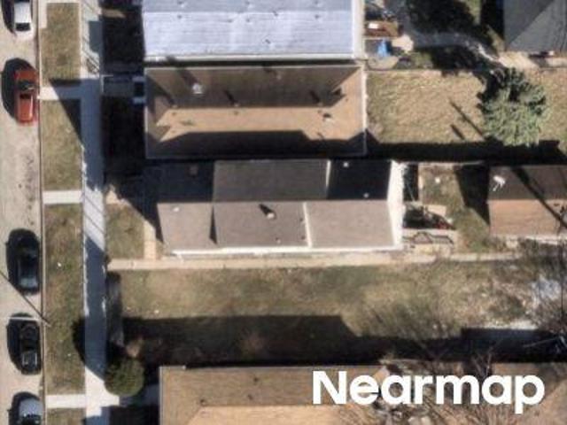 S Claremont Ave