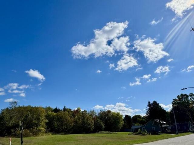 S Columbia Ave, Scottville, Plot For Sale