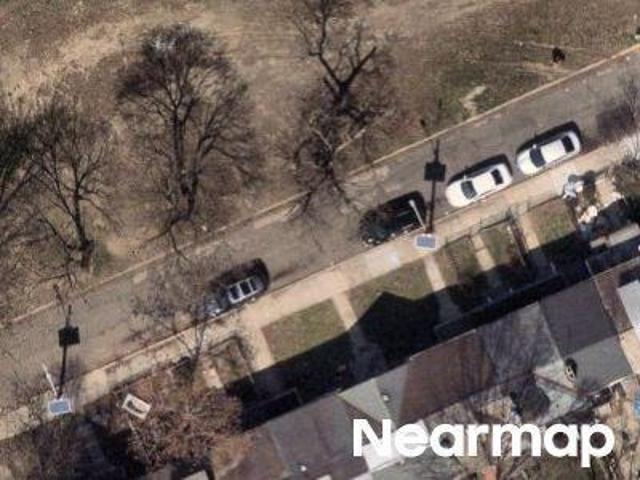 S Common Rd
