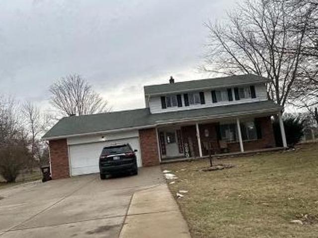 S Crestview Dr