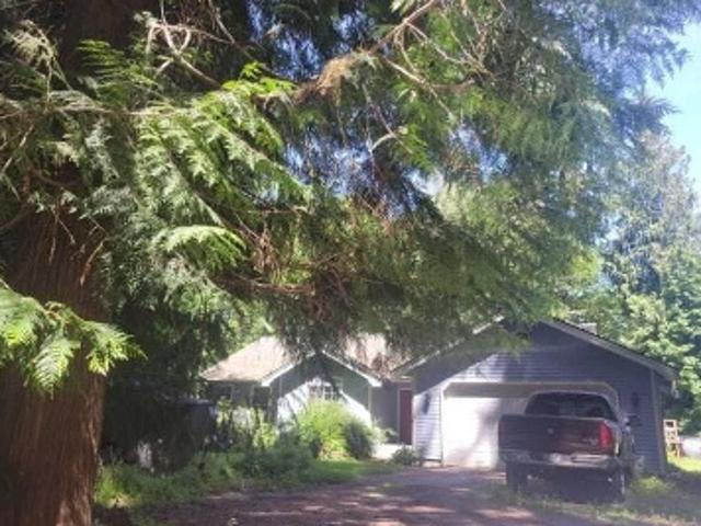 S. East Camano Drive
