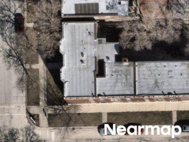 S Eberhart Ave