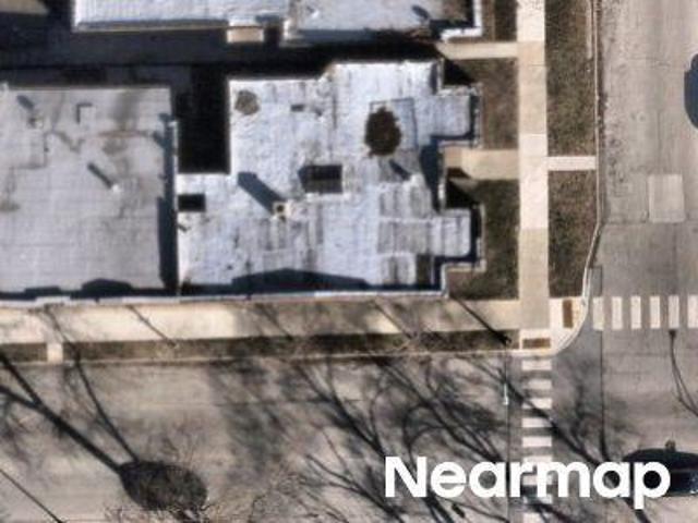 S Eberhart Ave