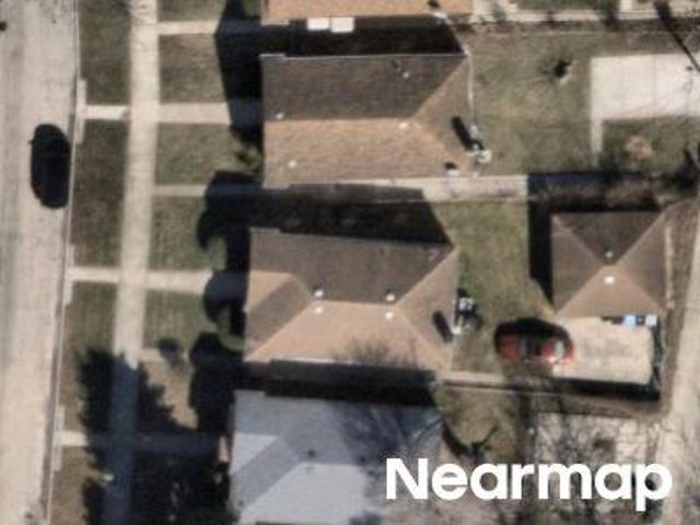 S Eberhart Ave