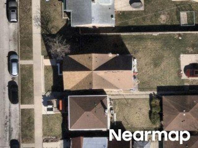 S Eberhart Ave