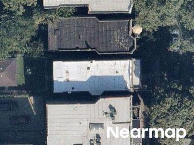 S Eberhart Ave