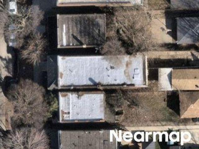 S Eberhart Ave