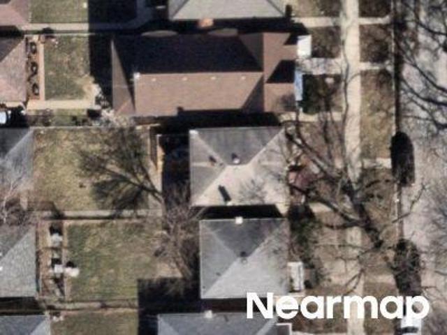 S Eberhart Ave