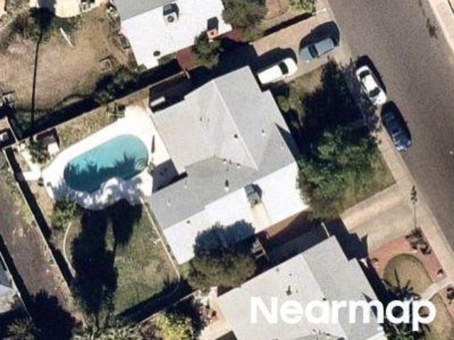 S El Camino Dr