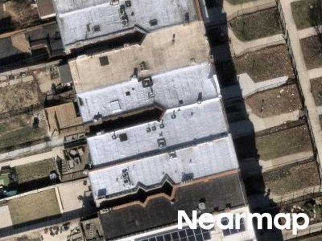 S Ellis Ave