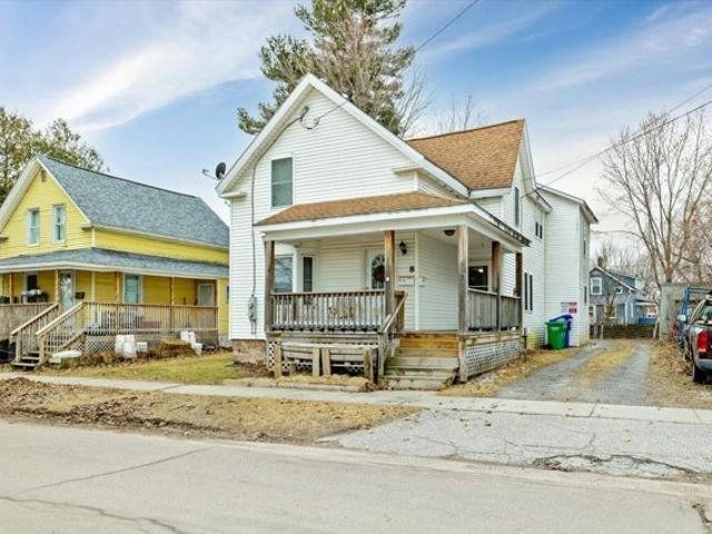 S Elm St, Saint Albans City, Home For Sale