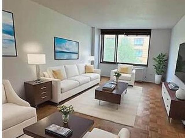 S End Ave Apt M, New York, Condo For Sale