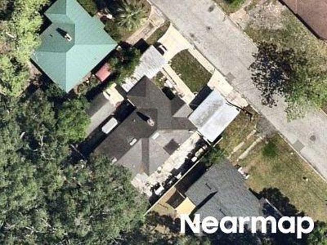 S Fairwood Ln