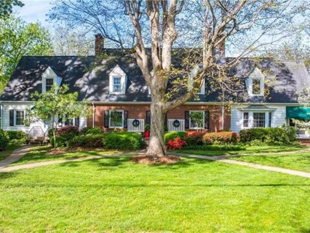 S Fayetteville St, Liberty, Home For Sale