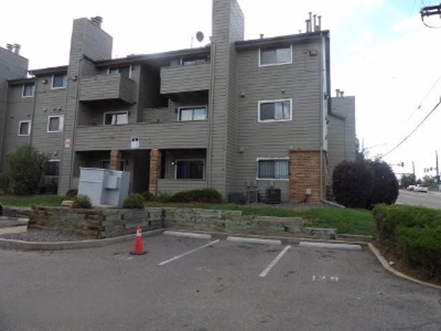 S Federal Blvd Apt 301