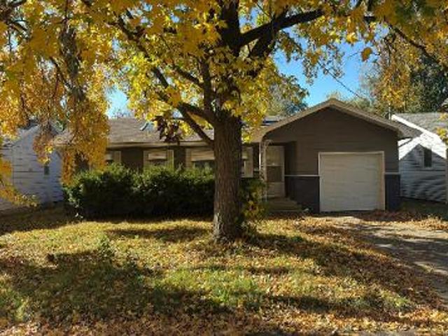 S Forest Ct