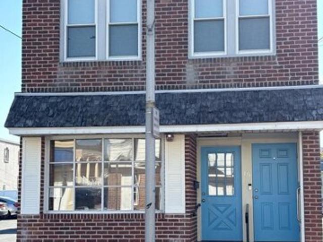 S Forklanding Rd, Maple Shade, Home For Sale