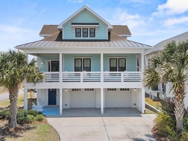 S Fourth Ave, Kure Beach, Home For Sale
