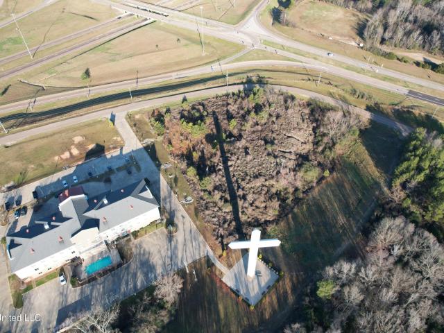 S. Frontage Road, Winona, MS 38967