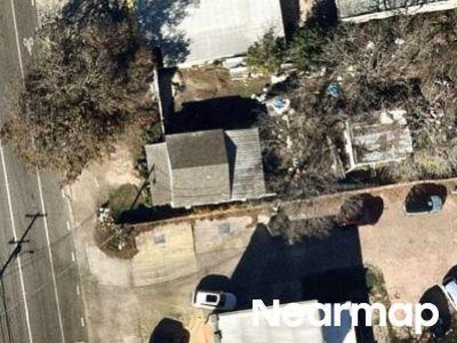 S Guadalupe St