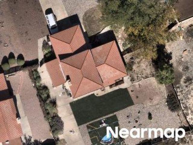 S Glenrose Dr