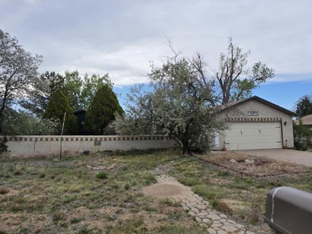 S Golfview Dr