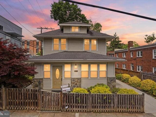 S Grant St, Arlington, Home For Sale