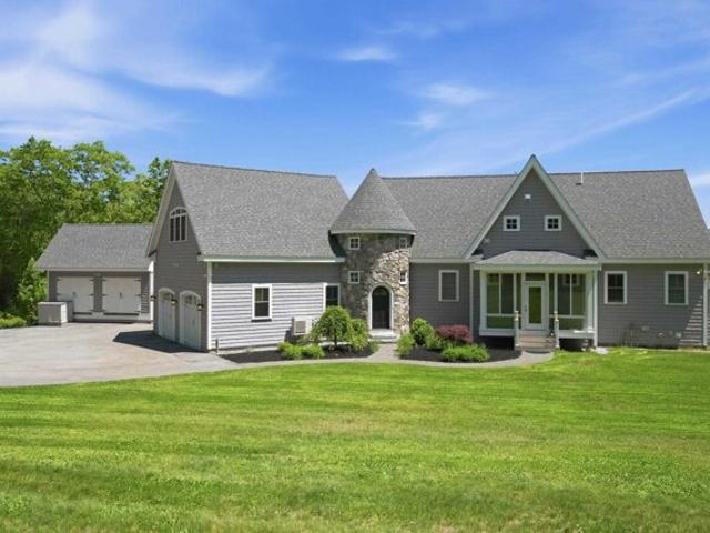 S Grater Rd, Merrimack, Home For Sale
