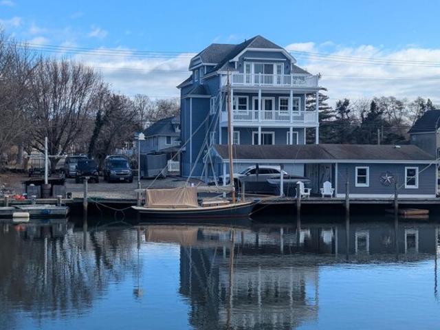 S Green St, Tuckerton, Home For Sale