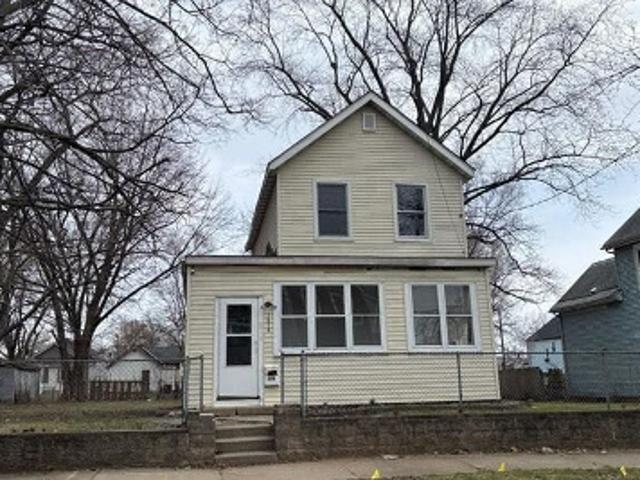 S Greenlawn Ave