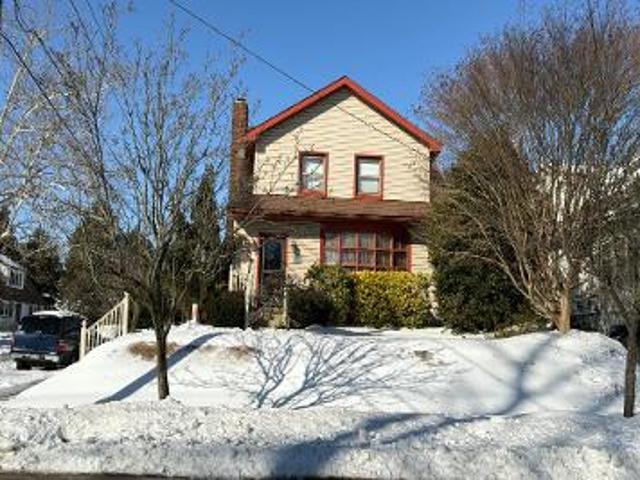 S Grove Ave