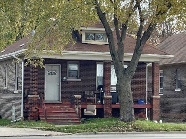 S Halsted St