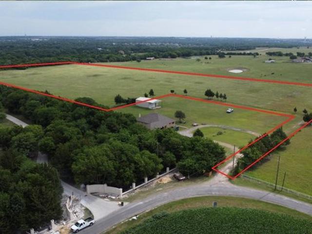 S Hampton Rd, Oak Leaf, TX 75154