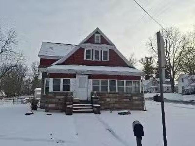 S Hanover St