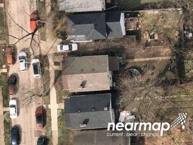 S Harris Ave