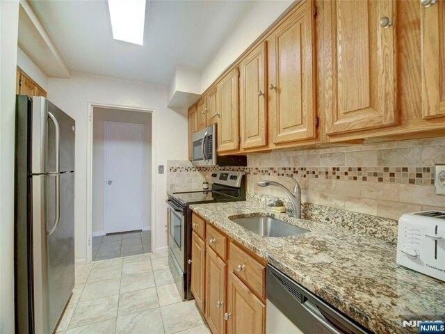 S Harrison St Apt E, East Orange, Property For Sale