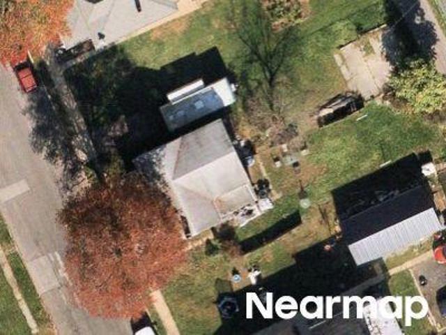 S Highland St