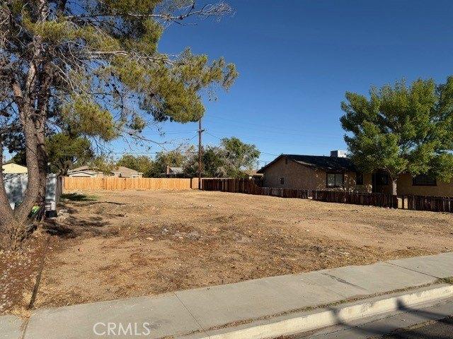 S Holly Cyn, Ridgecrest, CA 93555