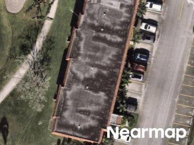S Hollybrook Dr