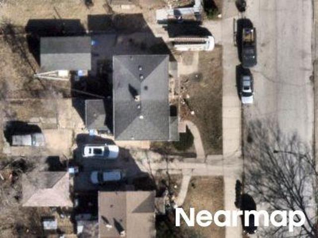 S Hoxie Ave