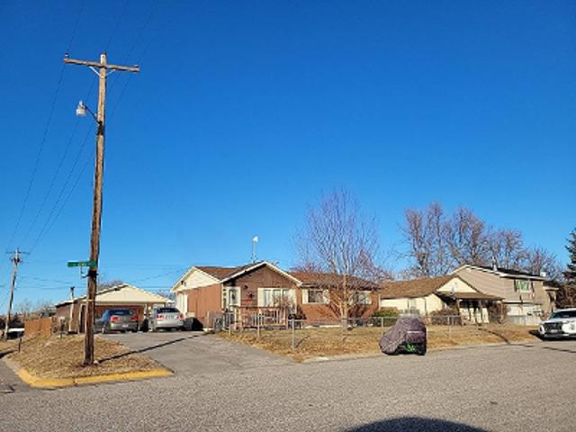 S Iowa Ave